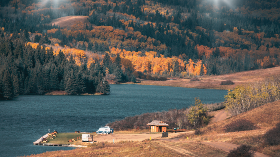 Experience Alberta: A Guide to 10 of the Best Spots for Fall Foliage ...